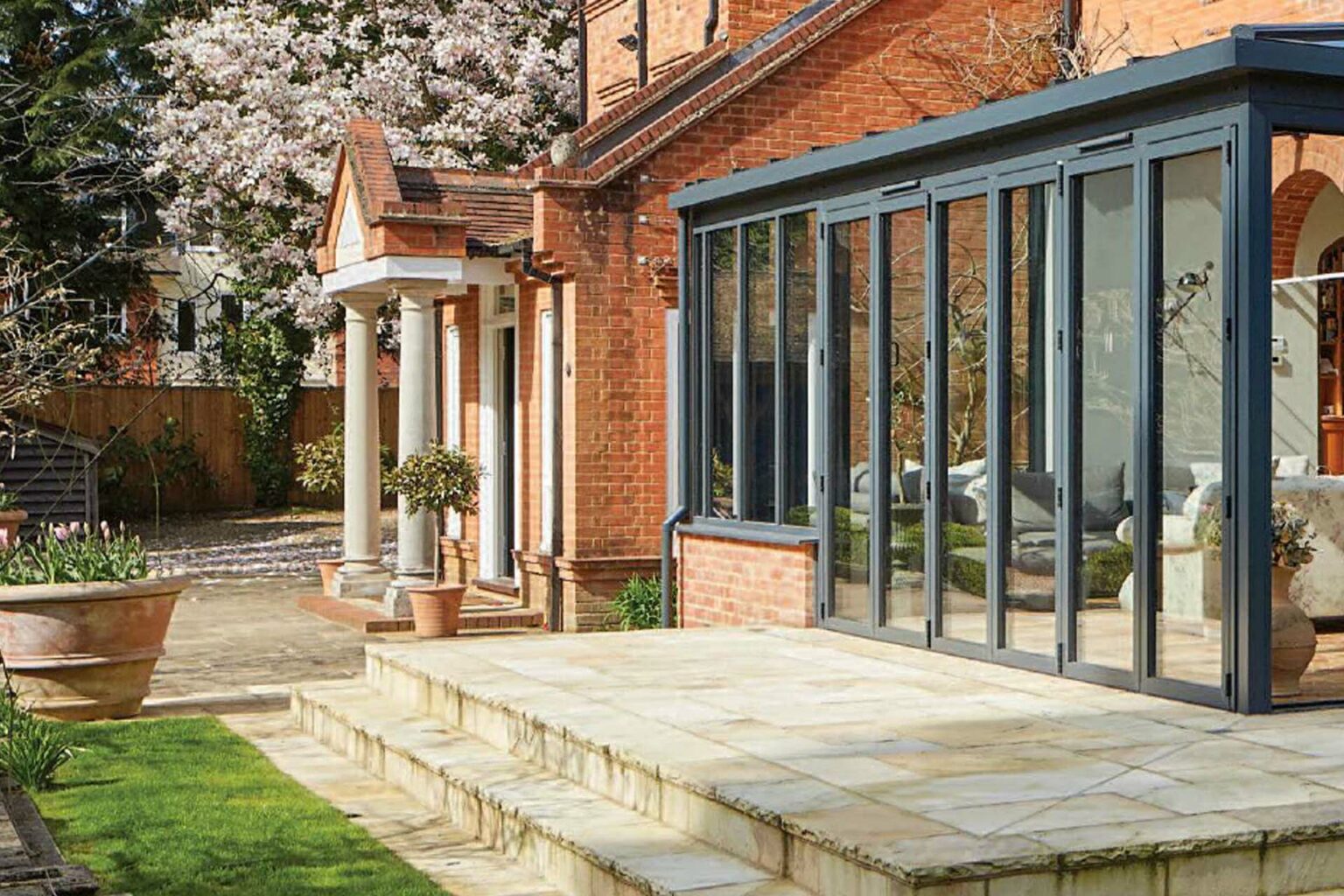 Home | NewFrame | Solar Glass | Solar Panels | Solar Glazing | Solar ...