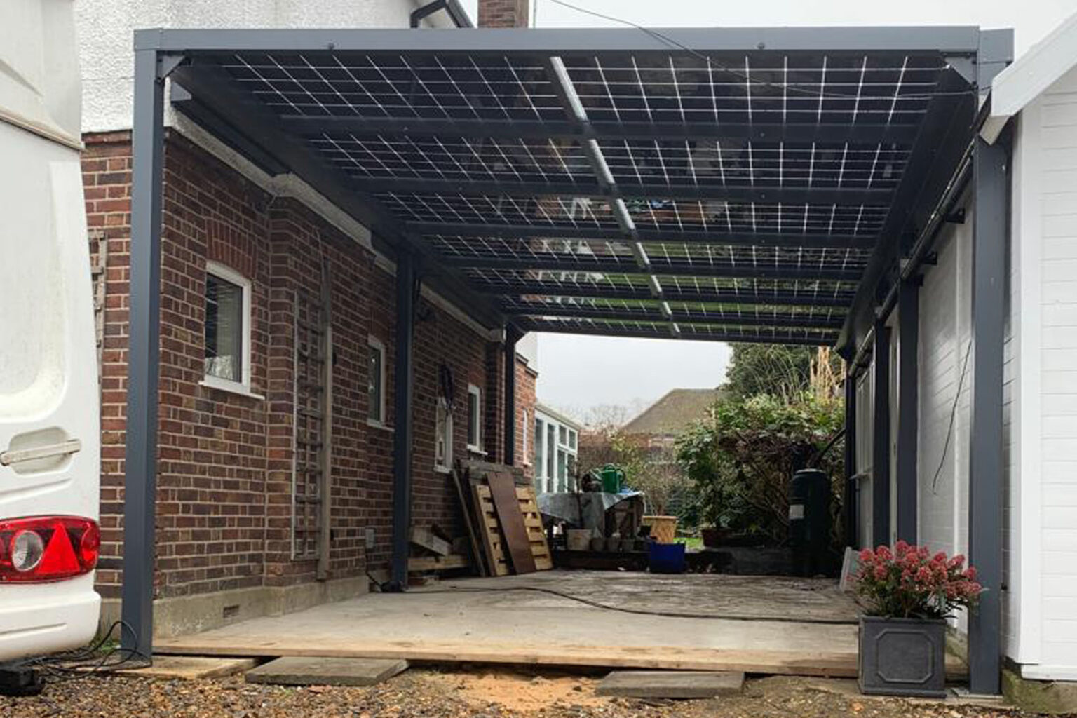 Solar Carports | NewFrame | Solar Glass | Solar Panels | Solar Glazing ...